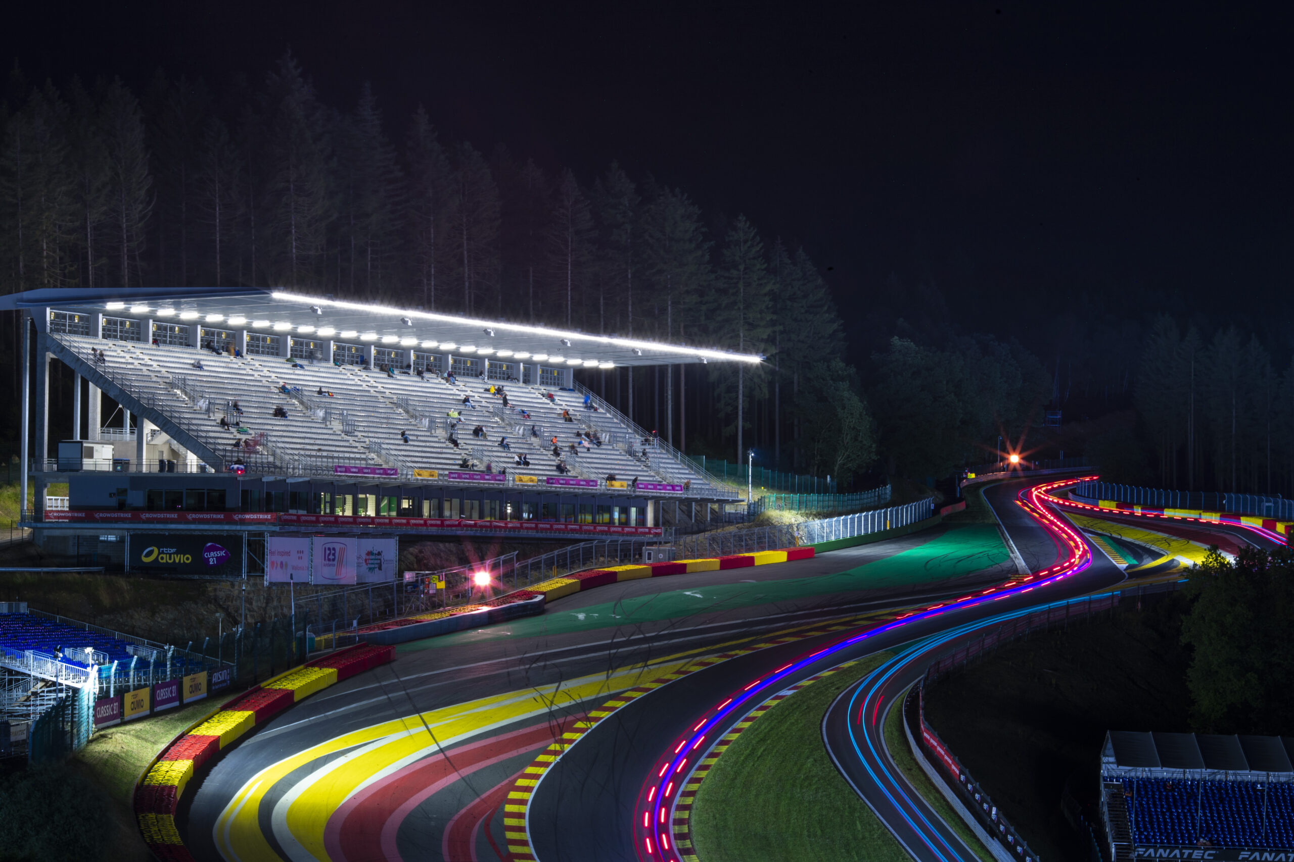 K-PAX Racing Electrical glitch hampers K-PAX Racing’s charge at 24 ...